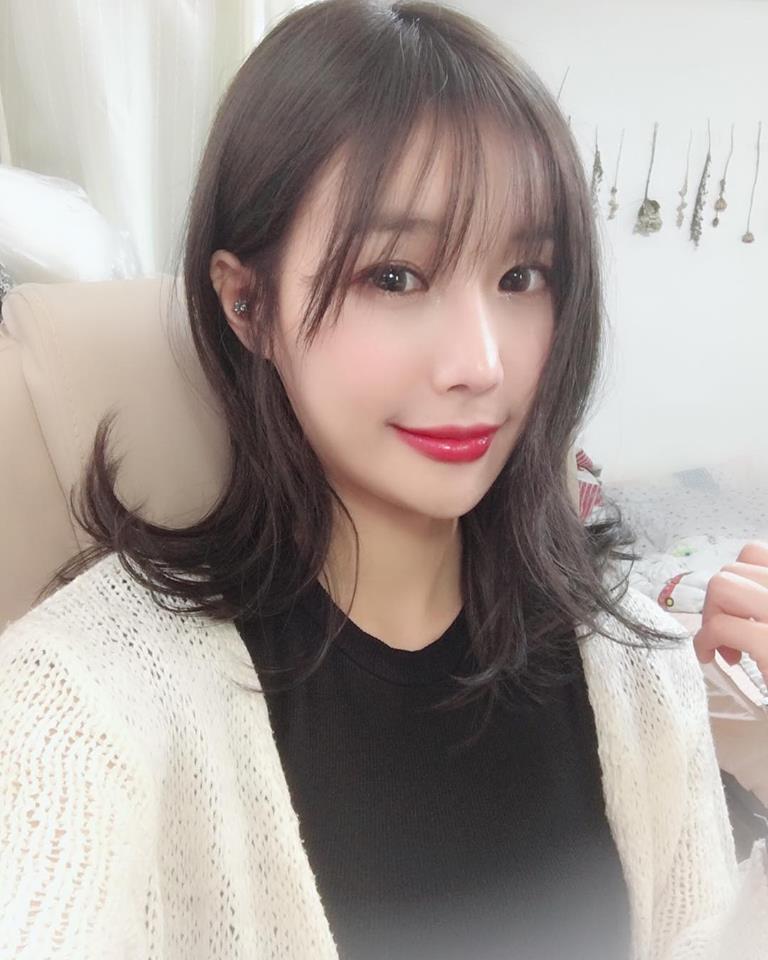 Han Nana ริงเกิร์ลสาวสุดฮอตแดนโสม ดีกรีความเซ็กซี่ Maxim