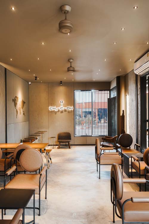 ชวนนั่งชิล DEV 5.1 Café & Space คาเฟ่เท่ ๆ ย่านนวลจันทร์ กรุงเทพฯ