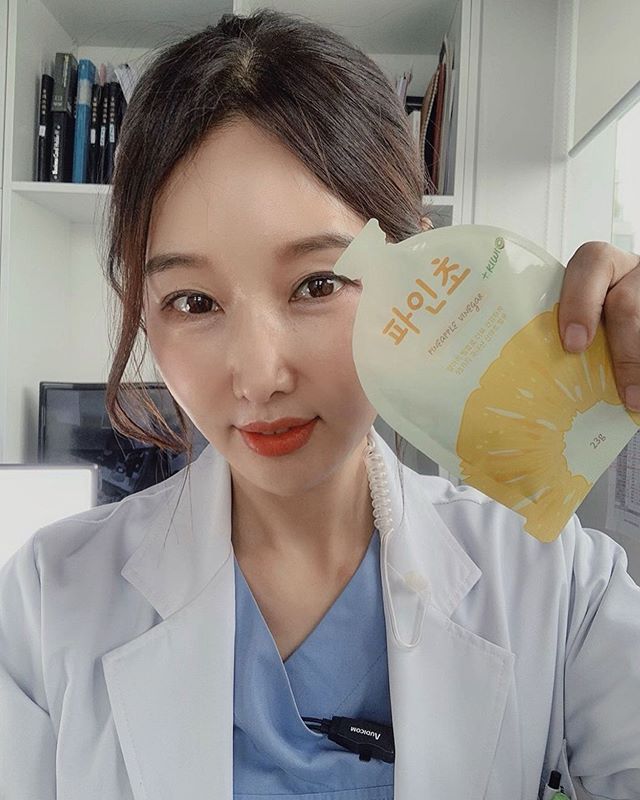 Lee Sujin คุณแม่สุดฮอต 51 แล้ว แต่ยังสวยใสกับวัยรุ่น