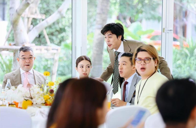 พีช พชร ฝากข้อความซึ้งถึง แพร์ พิมพิศา ในวันที่พี่สาวแยกบ้านออกไป