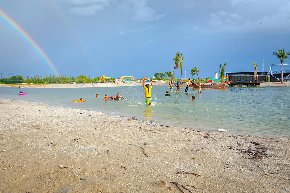 หาดทรายขาวนครชัยศรี ที่เที่ยวนครปฐมแห่งใหม่