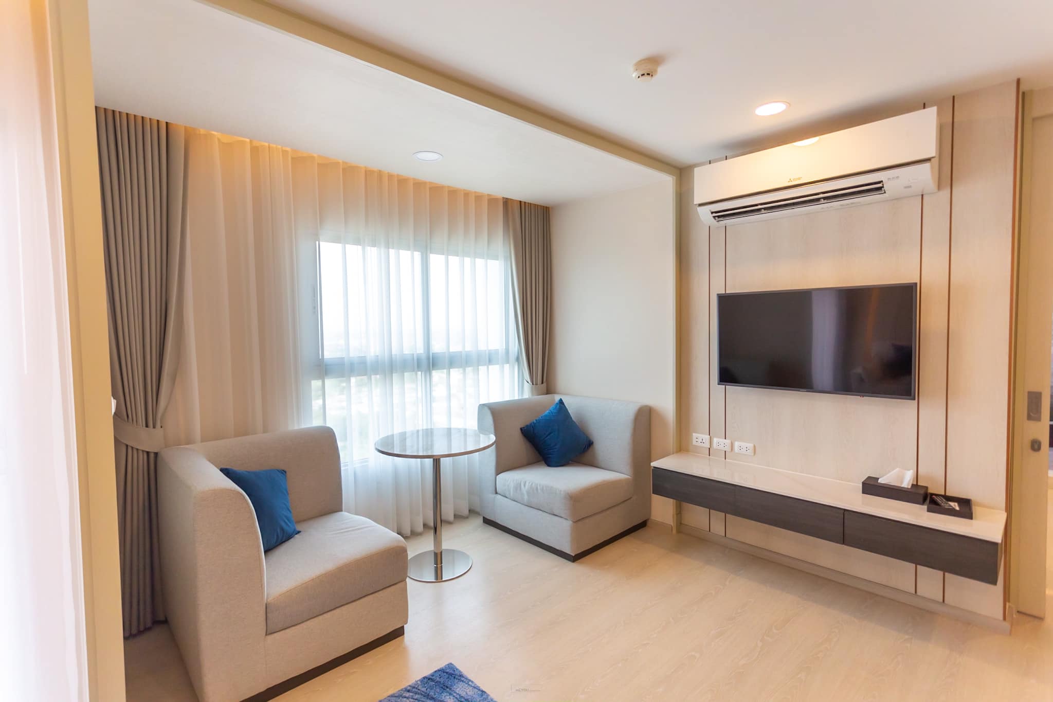 Centre Point Prime Hotel Pattaya โรงแรมมีสวนน้ำ The Wave Hawaii Wave Pool