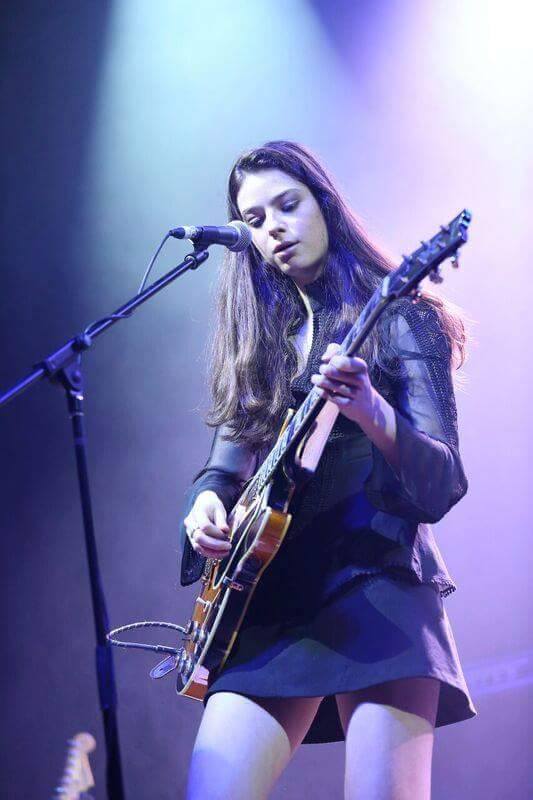 Tash Wolf มือกีตาร์สาวออสซี่ สวยน่ารักระดับนางฟ้า