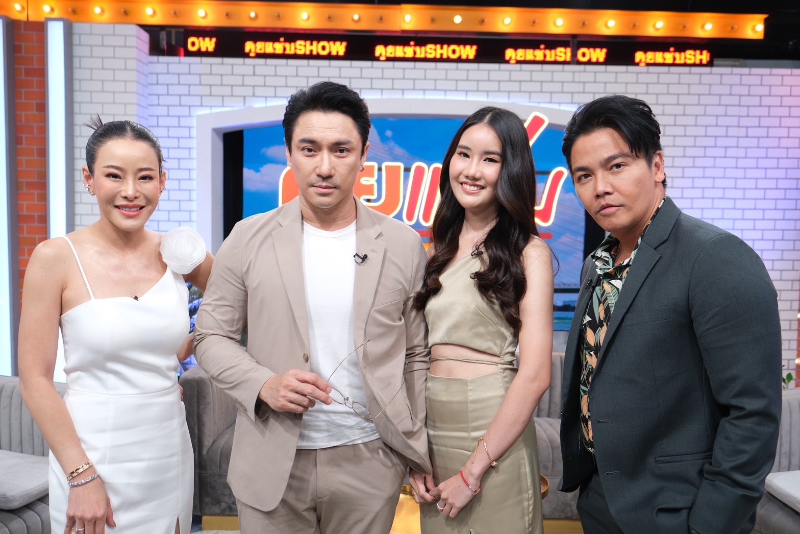 เอ พศิน ควง บุ๊ค ณิชารีย์ เปิดใจ รักจริงหรือแค่จิ้น สถานะตอนนี้ เรียกแฟนหรือยัง