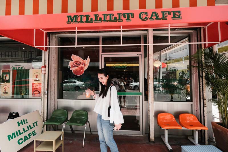 Millilit Cafe คาเฟ่เชียงใหม่ ย่านช้างม่อย สไตล์ Y2K สีสันสดใส