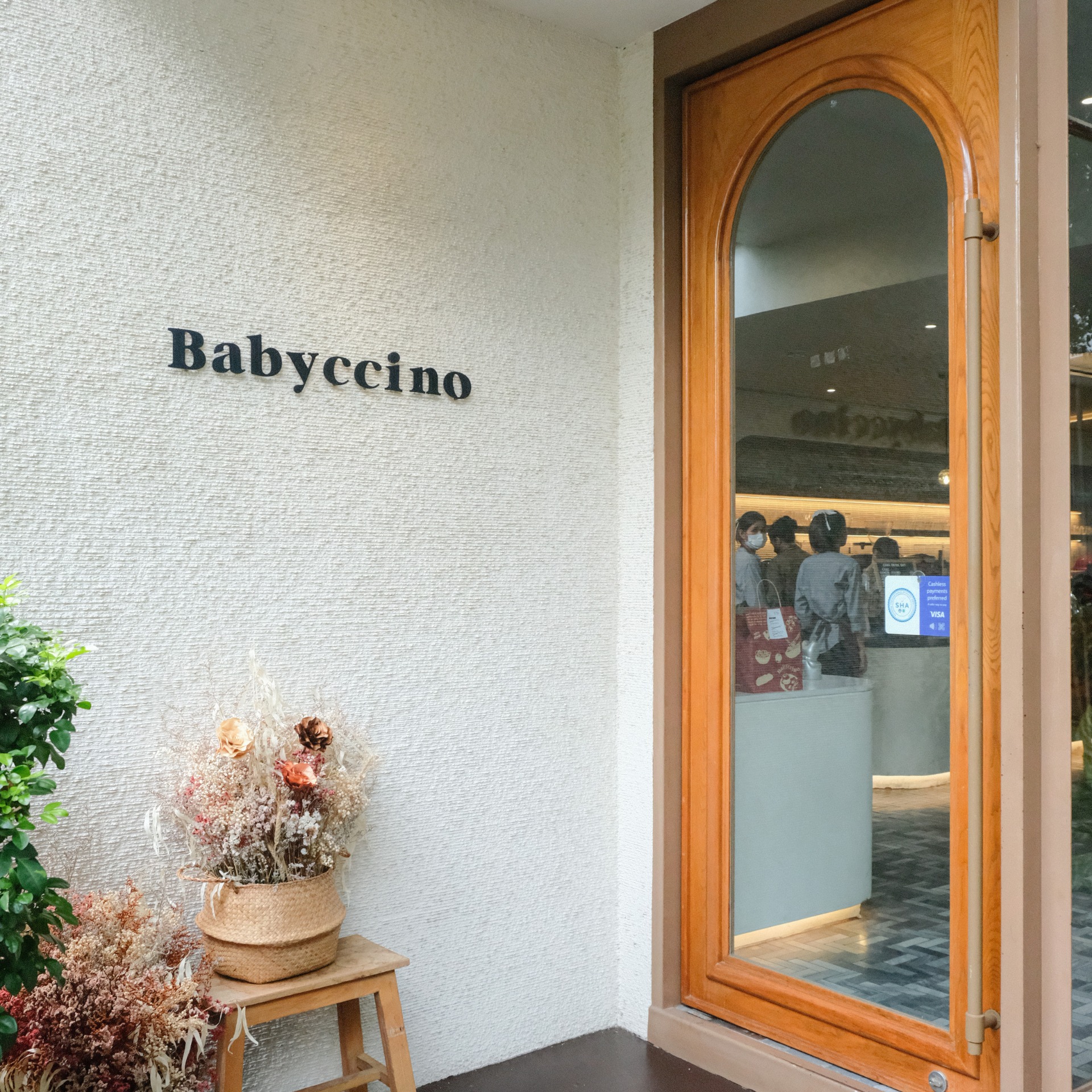 Babyccino คาเฟ่ย่านเอกมัย ร้านอาหารเช้าสไตล์ Brunch & Cafe