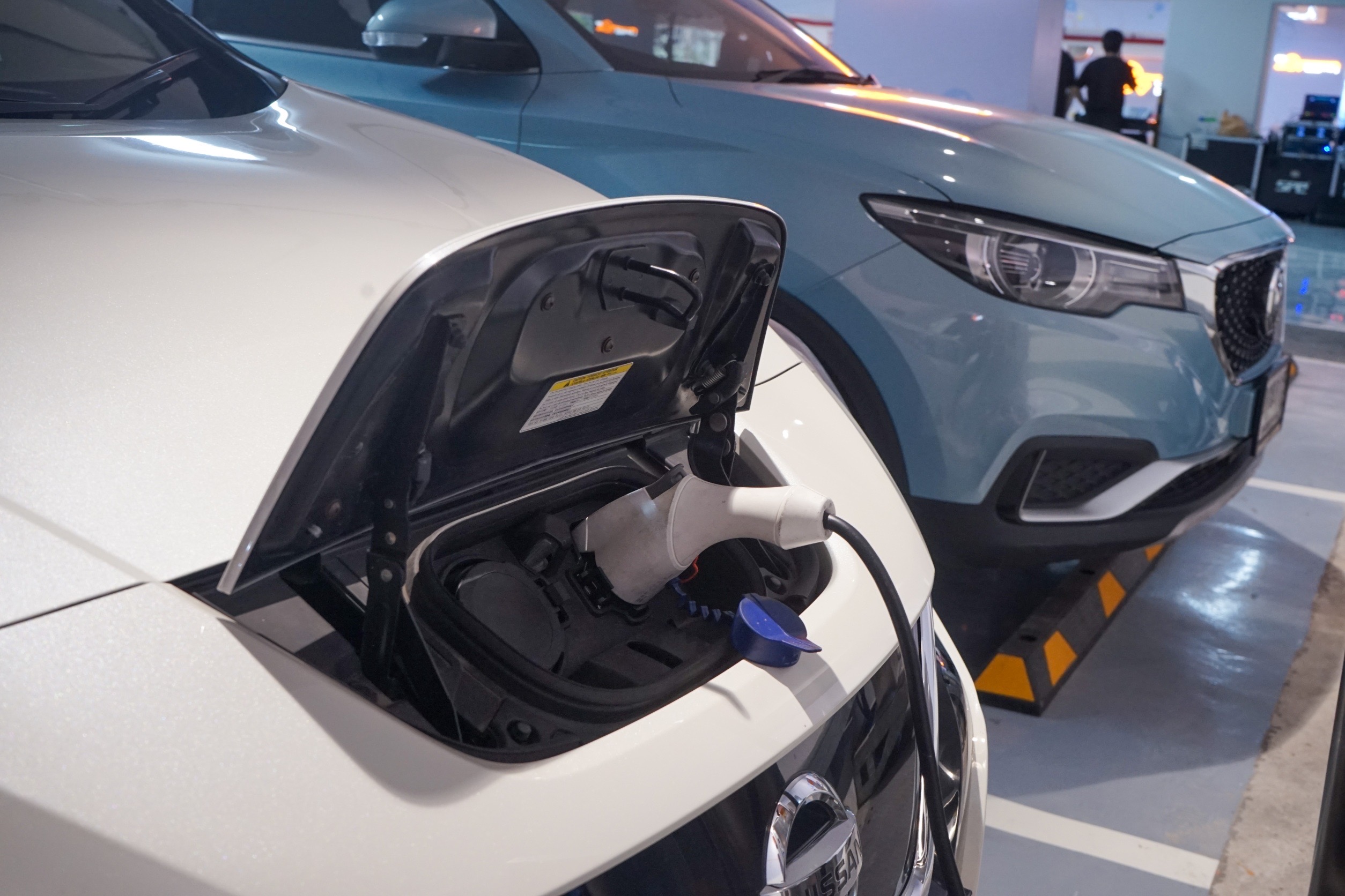 MEA เปิดตัว PLUG ME EV นวัตกรรมควบคุมหัวชาร์จ EV อัจฉริยะใจกลางเมือง