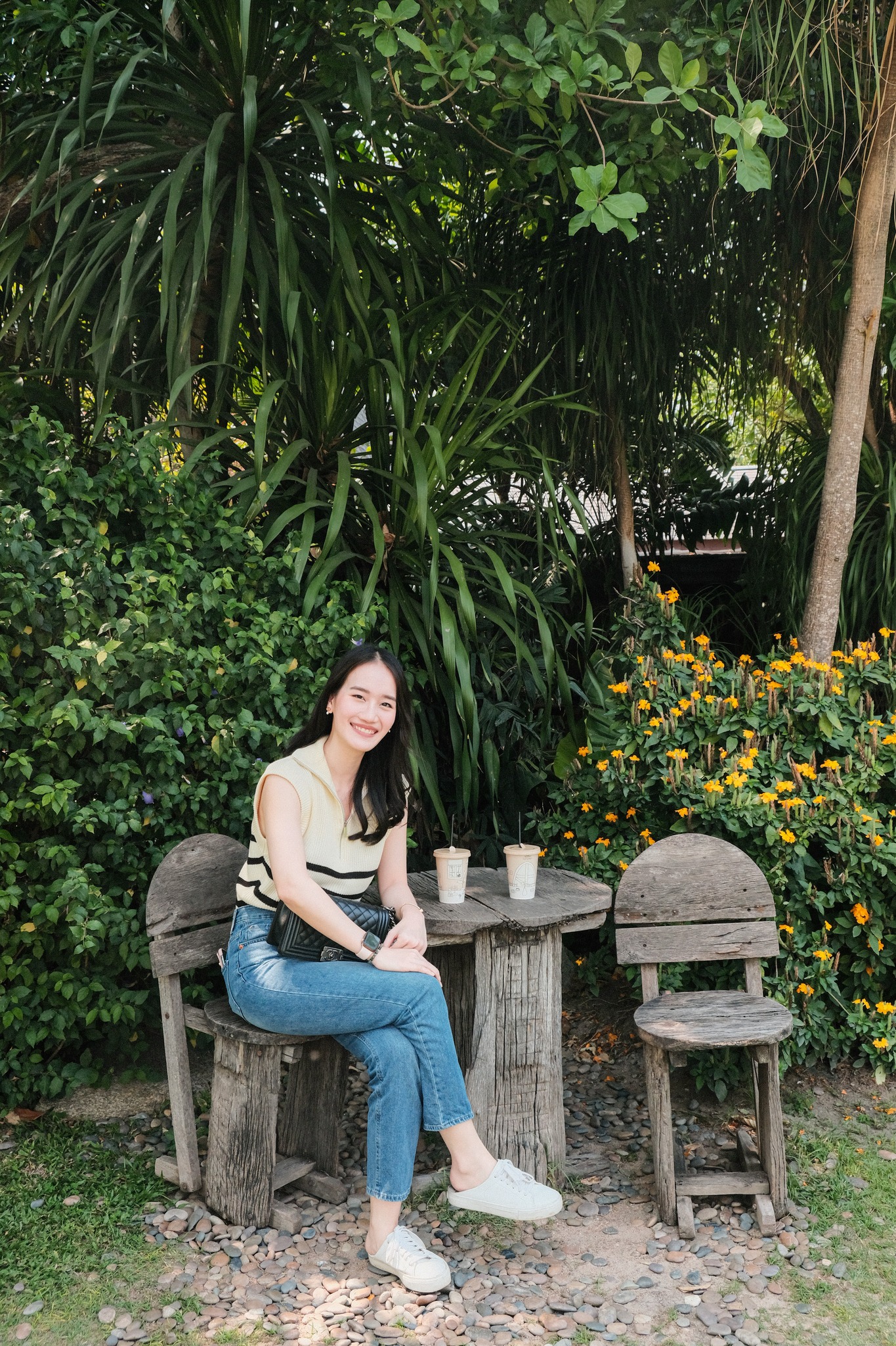 Lifehouse Cafe & Kitchen คาเฟ่ฉะเชิงเทรา บรรยากาศร่มรื่น