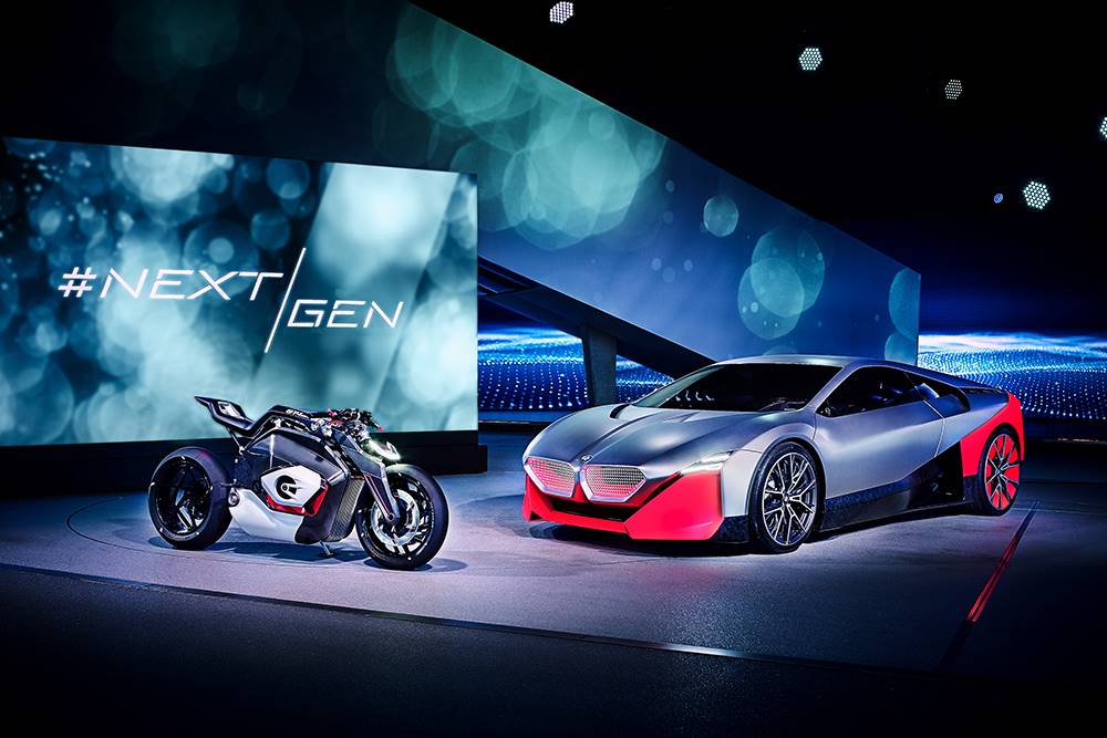 BMW Motorrad Vision DC Roadster เผยทิศทางบิ๊กไบค์ไฟฟ้า BMW