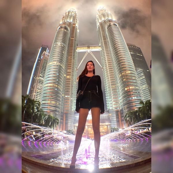 Rentsenkhorloo Bud นางแบบผู้มีขายาวที่สุดในโลก