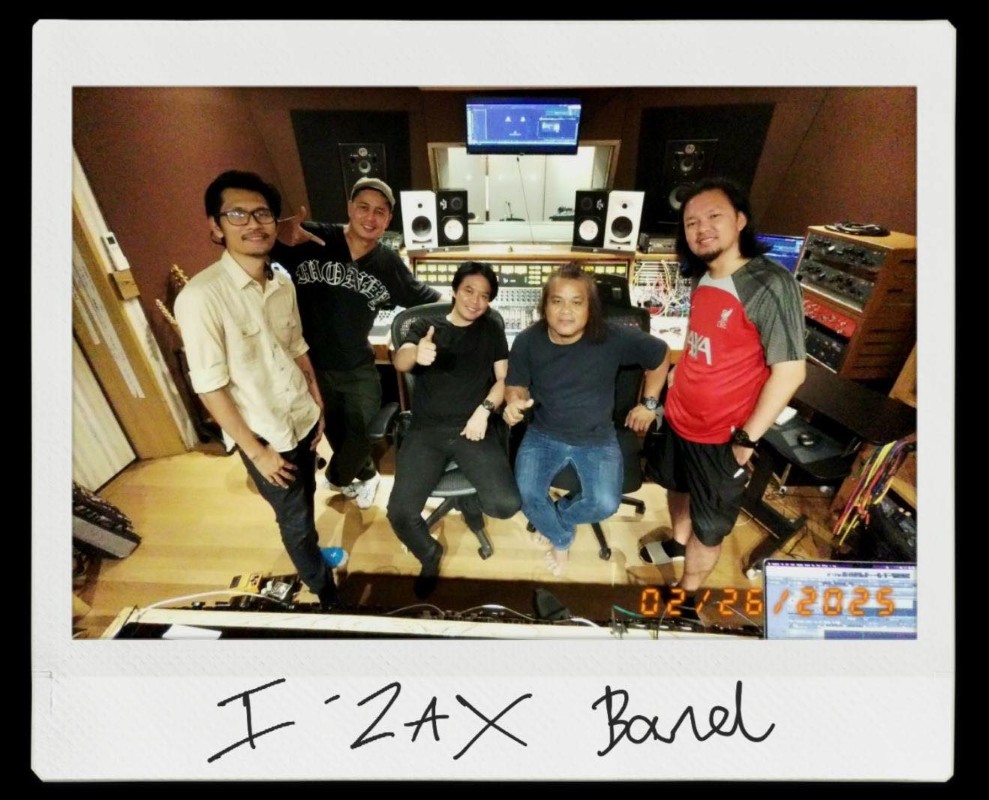 แซ็ก I-ZAX ประวัตินักร้องดังยุค 90 เจ้าของเพลงฮิต ดอกไม้กับหัวใจ