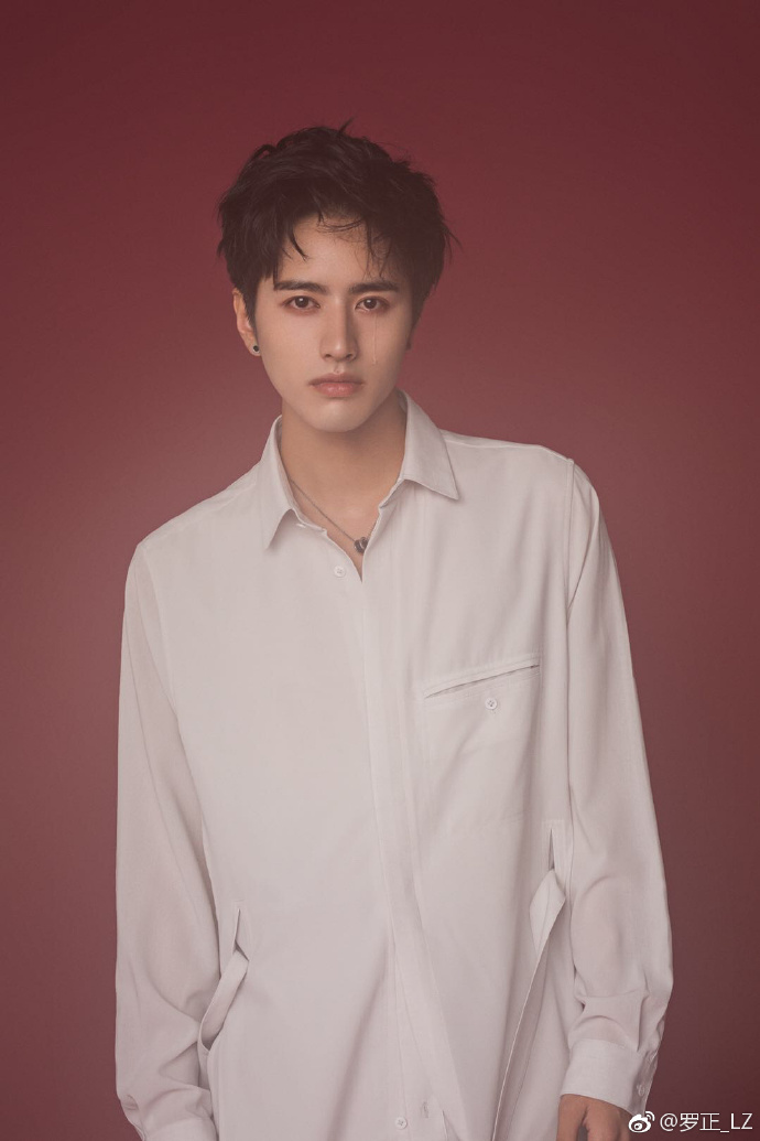 หลัวเจิ้ง ประวัติและผลงาน Luo Zheng ไอดอลจีนและพระเอกซีรี่ย์จีน