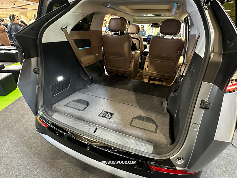 Xpeng X9 Executive 2026 Special Color Edition สี Matte Gray ราคา ...