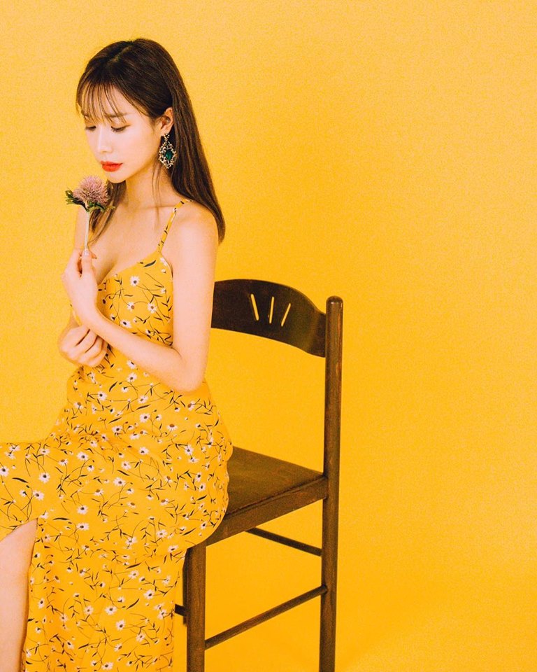 Han Nana ริงเกิร์ลสาวสุดฮอตแดนโสม ดีกรีความเซ็กซี่ Maxim