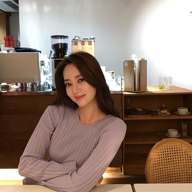 Kim Ha Rin สาวกิมจิสุดฮอต ลุคไหนก็สวยสะกดทุกสายตา