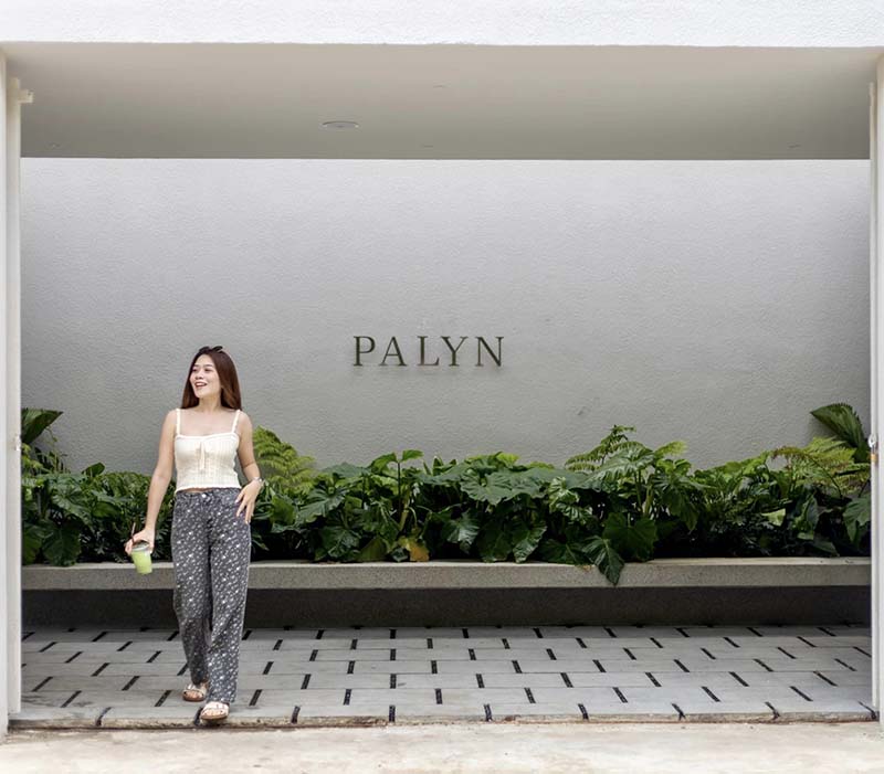 Palyn cafe & eatery Samaesarn (ปาลิณ คาเฟ่) คาเฟ่สัตหีบติดทะเล