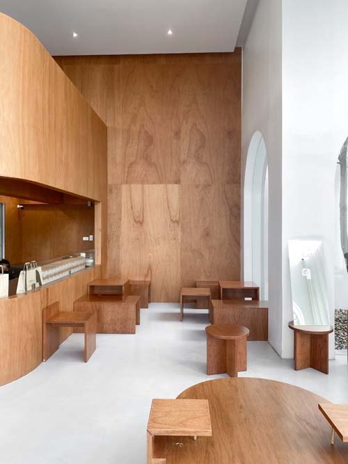 qoofe.cafe คาเฟ่สระบุรี สไตล์มินิมอล