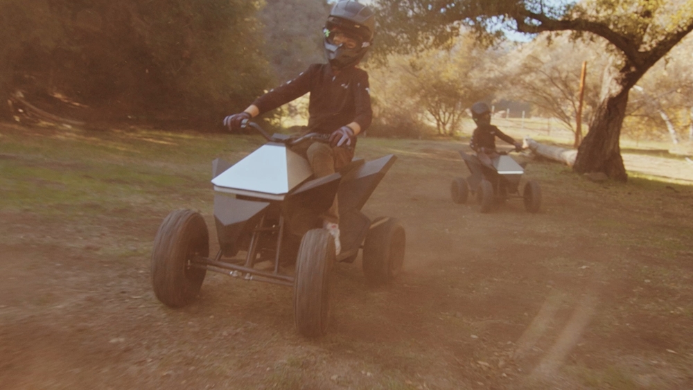 Tesla Cyberquad ราคาเริ่ม 63,000 บาท รถยนต์ไฟฟ้าแบบ ATV ชาร์จเต็มวิ่ง ...