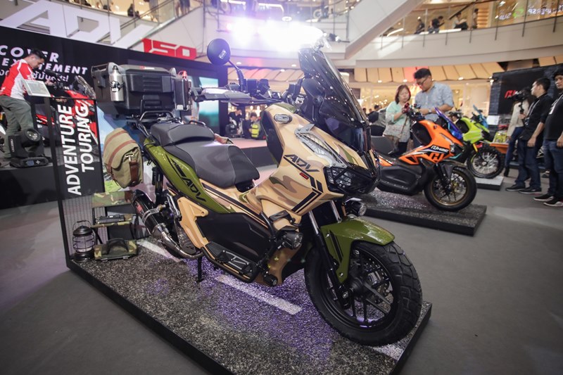 New Honda ADV150 ราคา 97,900 บาท มอเตอร์ไซค์สตรีทแอดเวนเจอร์