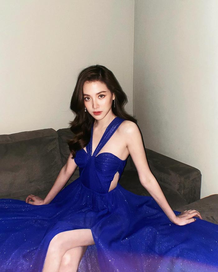 ใบเฟิร์น พิมพ์ชนก รูปนี้ทำแฟนคลับแห่ทัก ห่วงขาเล็กจนเห็นกระดูก