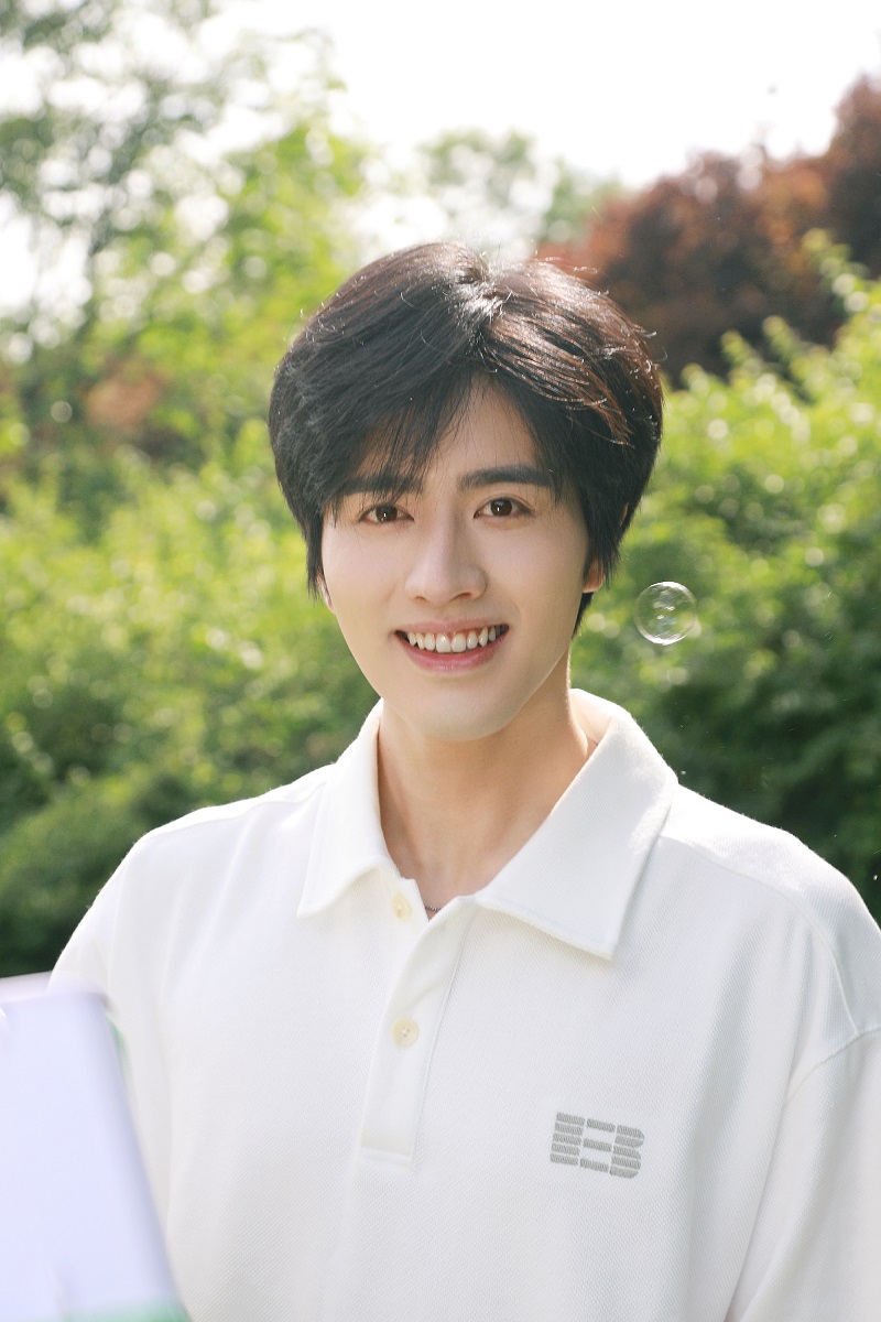 หลัวเจิ้ง ประวัติและผลงาน Luo Zheng ไอดอลจีนและพระเอกซีรี่ย์จีน