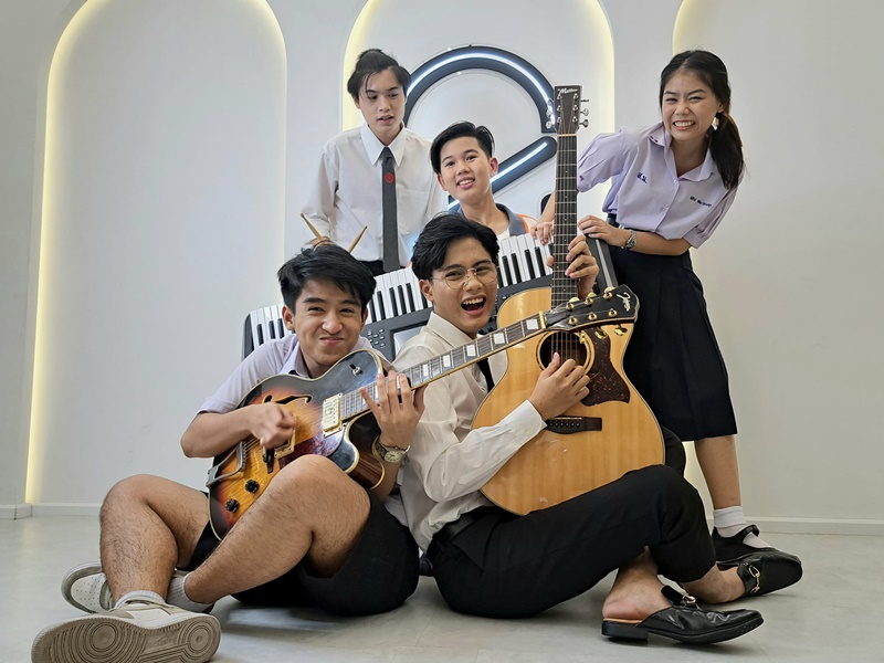 yes indeed band ประวัติ yes indeed band วงมัธยมสุดฮอต