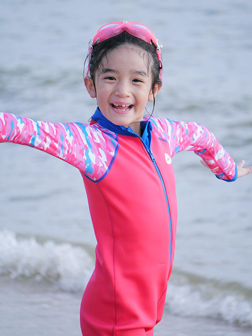 น้องณดา ลูกสาว กบ สุวนันท์ กับพัฒนาการความสวยส่งตรงจากแม่ถึงลูก