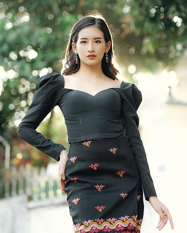 Han Thi นางแบบสาวสุดฮอต ดีกรีมิสเวิร์ดเมียนมา 2018