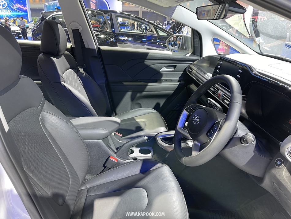 Hyundai Stargazer 2023 ราคาเริ่ม 769000 บาท รถยนต์อเนกประสงค์ MPV 6-7 ที่นั่ง