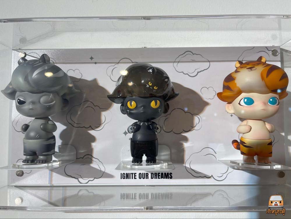 Dimoo อาร์ตทอยจาก Pop Mart คาแรกเตอร์เป็นเด็กชายหัวก้อนเมฆ