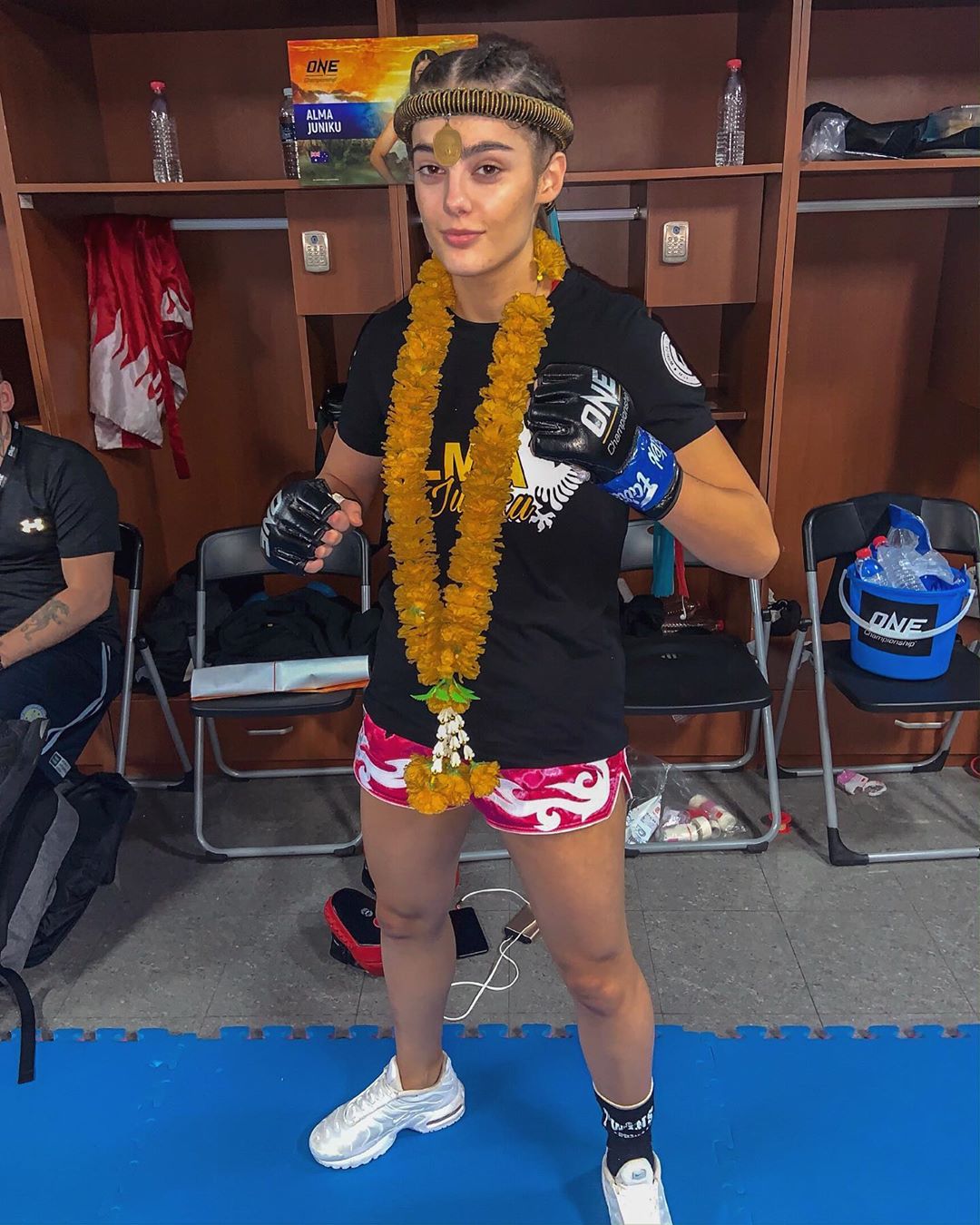 Alma Juniku แชมป์มวยไทย ความโหดสมดีกรีความเซ็กซี่ก็มาเต็ม