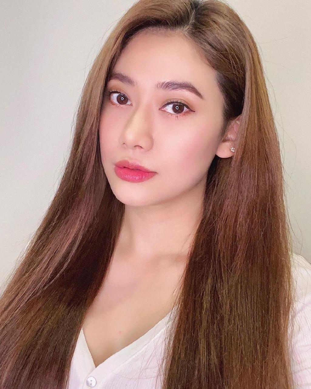 Thinzar Wint Kyaw นางแบบประเทศเพื่อนบ้าน กับมุมแซ่บ ๆ ที่ชาวเน็ตแห่ถล่มไลก์