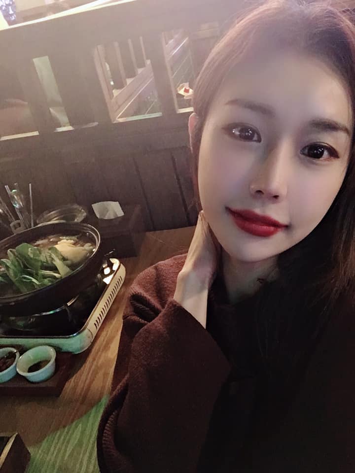 Han Nana ริงเกิร์ลสาวสุดฮอตแดนโสม ดีกรีความเซ็กซี่ Maxim