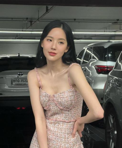 เจนิส เจณิสตา ศัลยกรรมอะไรบ้าง ชวนส่องพัฒนาการความสวย