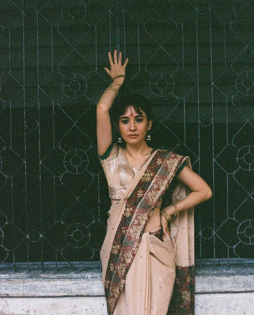 ดาราใส่ชุดส่าหรี เปิดลุคคนดังแต่งชุดอินเดีย อินกระแสคังคุไบฟีเว่อร์