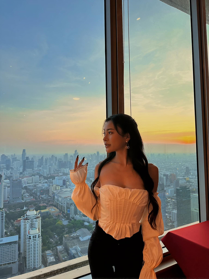 หนุ่มคนนี้เขาเอาจริง น้องเร Rae lil Black ตอบคอมเมนต์ ก็ใส่กรอบแปะฝาบ้านเลย