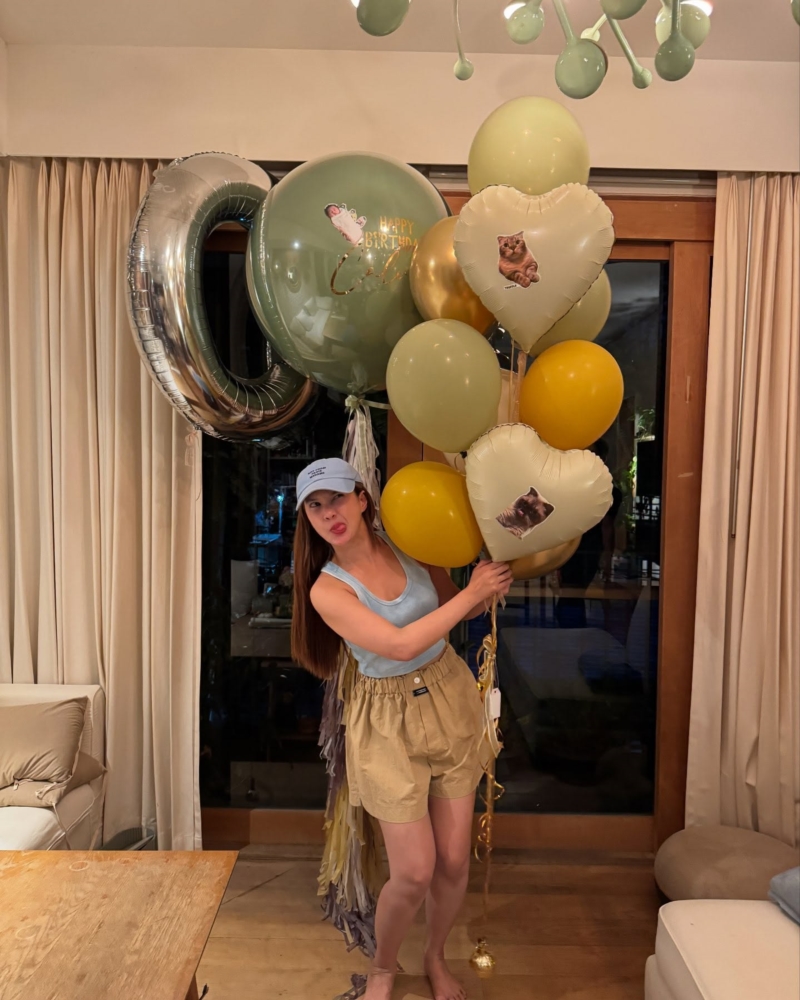 แพรว คณิตกุล ลงรูปหวาน HBD แฟนหนุ่ม เควิน ย้อนโพสต์เปิดตัว ที่แท้อยู่ใกล้กัน