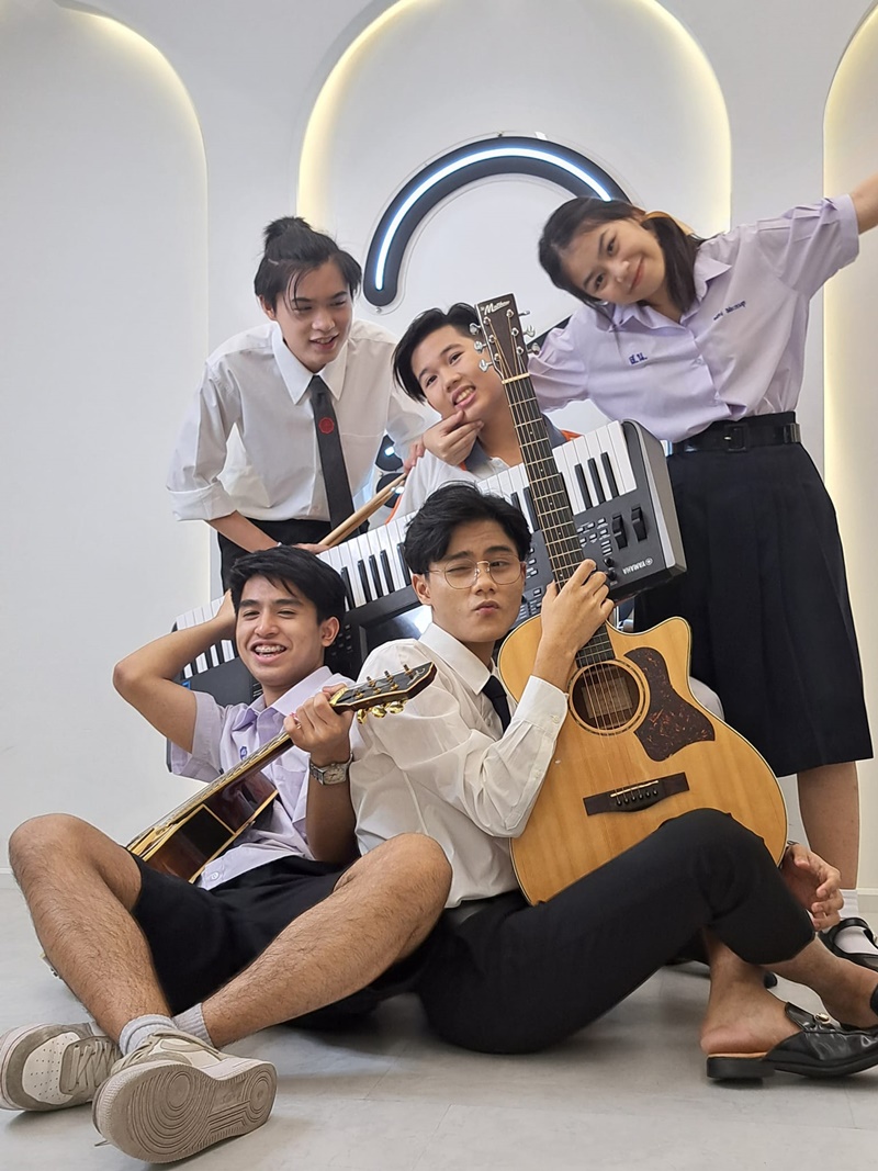 อัลบั้มภาพ yes indeed band ประวัติ yes indeed band วงมัธยมสุดฮอต