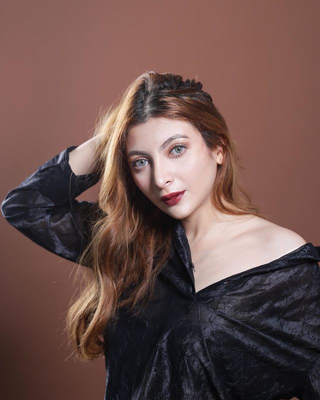 Sarah Keihl สาวอินโดคนดัง ที่ประมูลขายความบริสุทธิ์