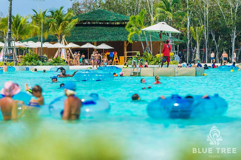 Blue Tree Phuket จ.ภูเก็ต สวนน้ำและแหล่งรวมความบันเทิงแบบครบวงจร