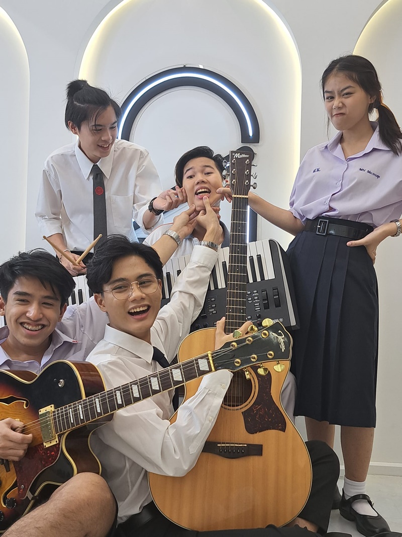 yes indeed band ประวัติ yes indeed band วงมัธยมสุดฮอต