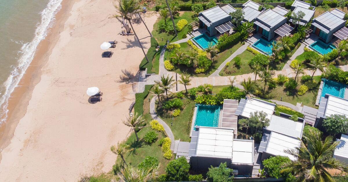 SEAnery Beach Resort