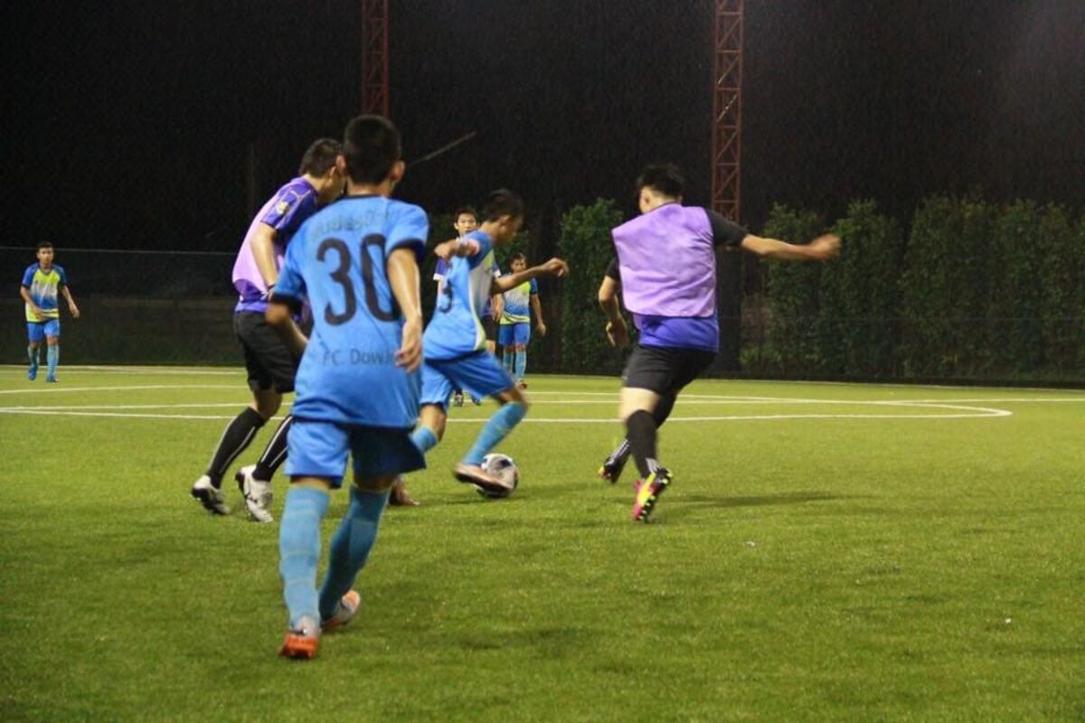 SW FOOTBALL CLUB สนามฟุตบอลหญ้าเทียม