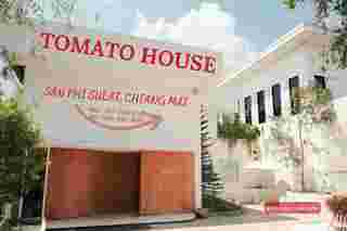 Tomato cafe.cnx สาขาสันผีเสื้อ คาเฟ่สไตล์มินิมอล เชียงใหม่