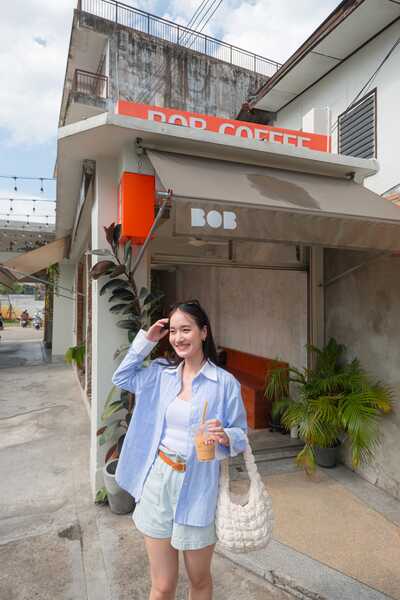 Bob Coffee คาเฟ่เชียงใหม่ ฟีลดีน่านั่งย่านสันติธรรม