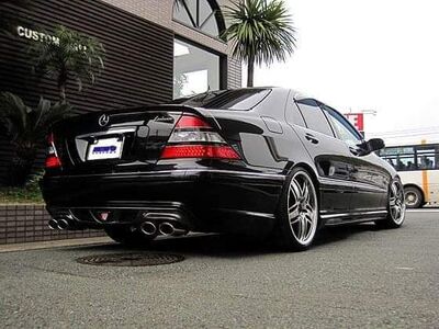 ขายไฟท้ายแต่งBenz W220